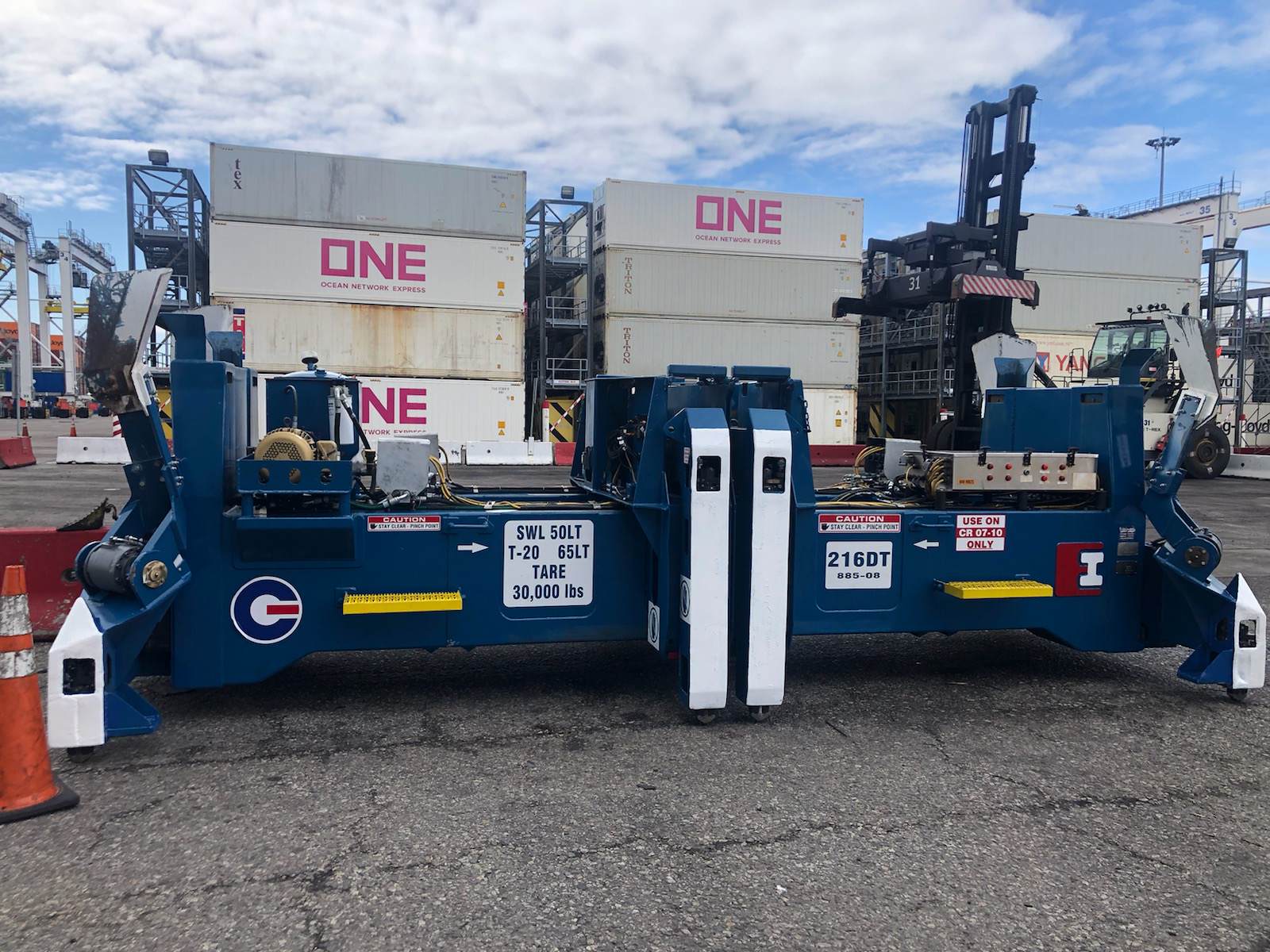 CONTAINER HANDLING EQUIPMENT & PARTS - Charlie Smith Machine Works